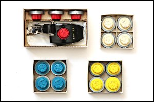 The Singer Automatic Zigzagger and its cam sets ...